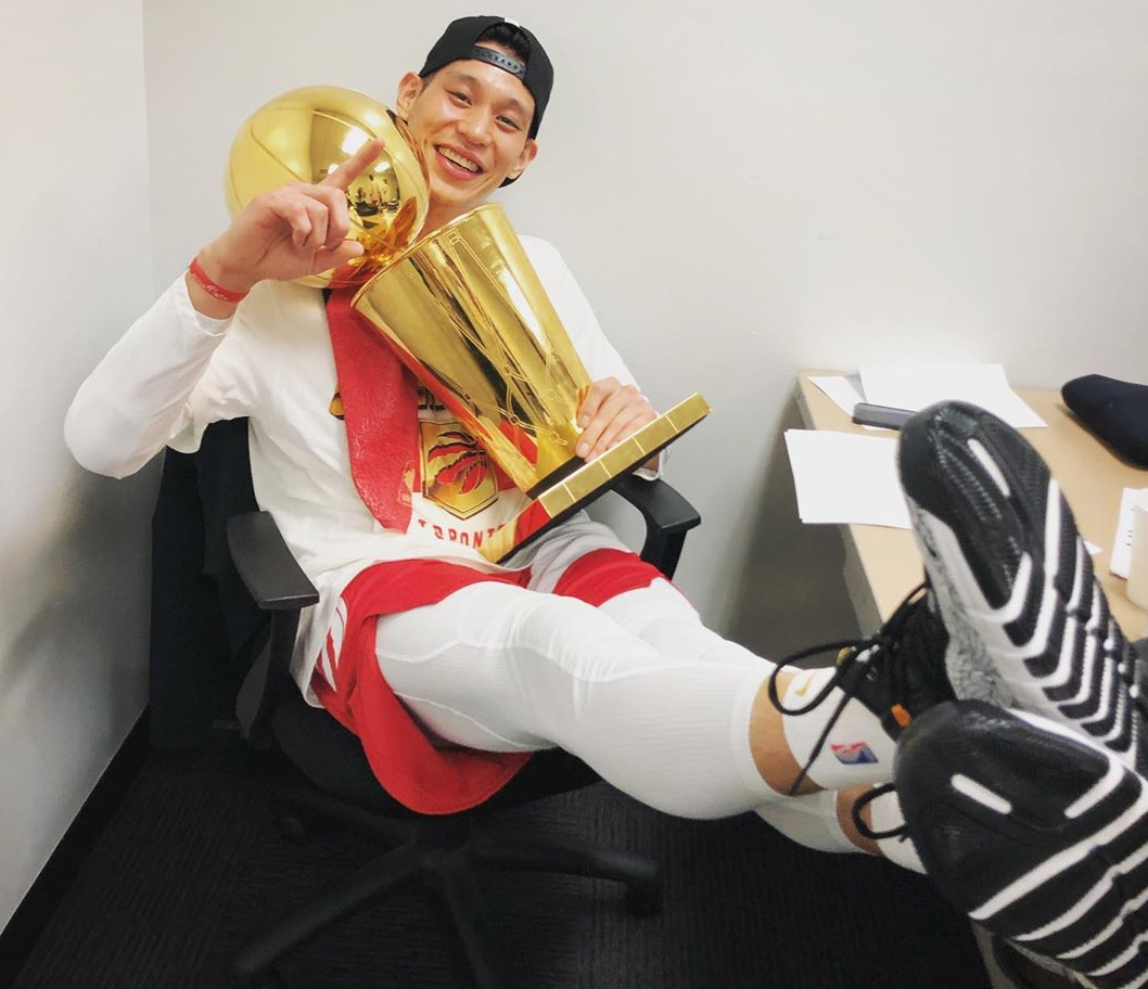Views From The Edge: One for the history books, Jeremy Lin is first ...