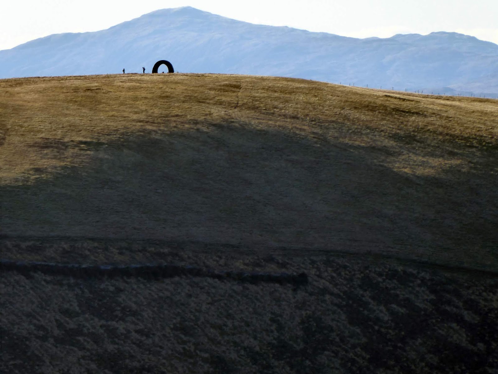 Desmondo's Ramblings: Striding out to visit an Arch