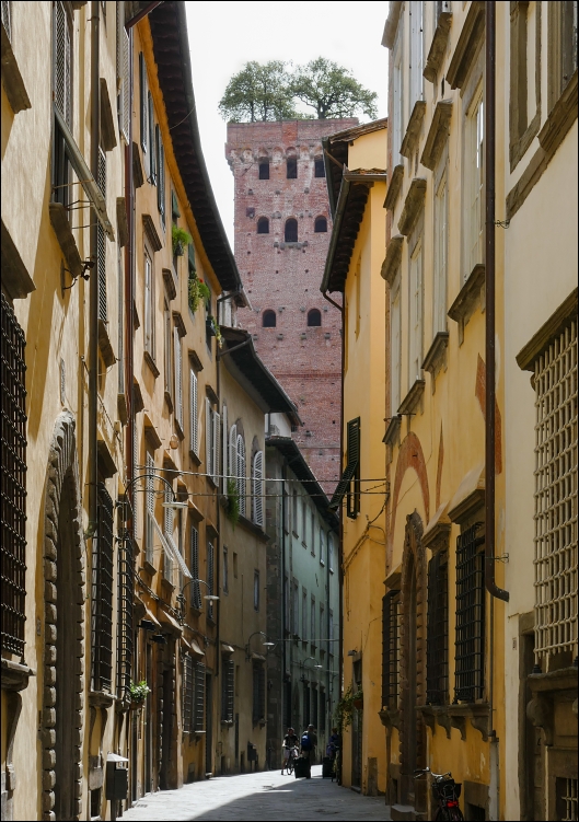 Lukka (Lucca) ~ Wycieczki wkraj'a