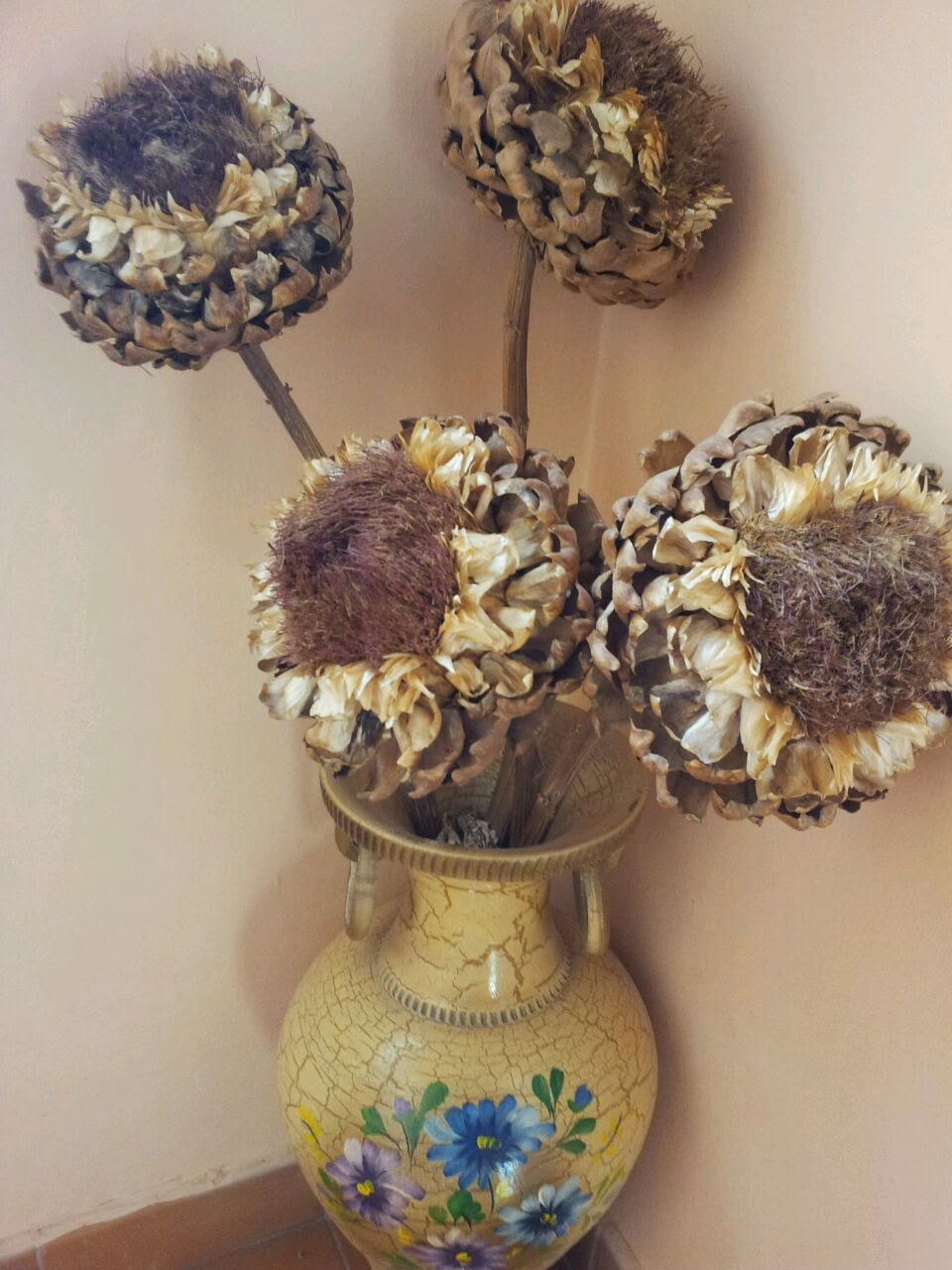 El costurero de esmaltes: Flores disecadas