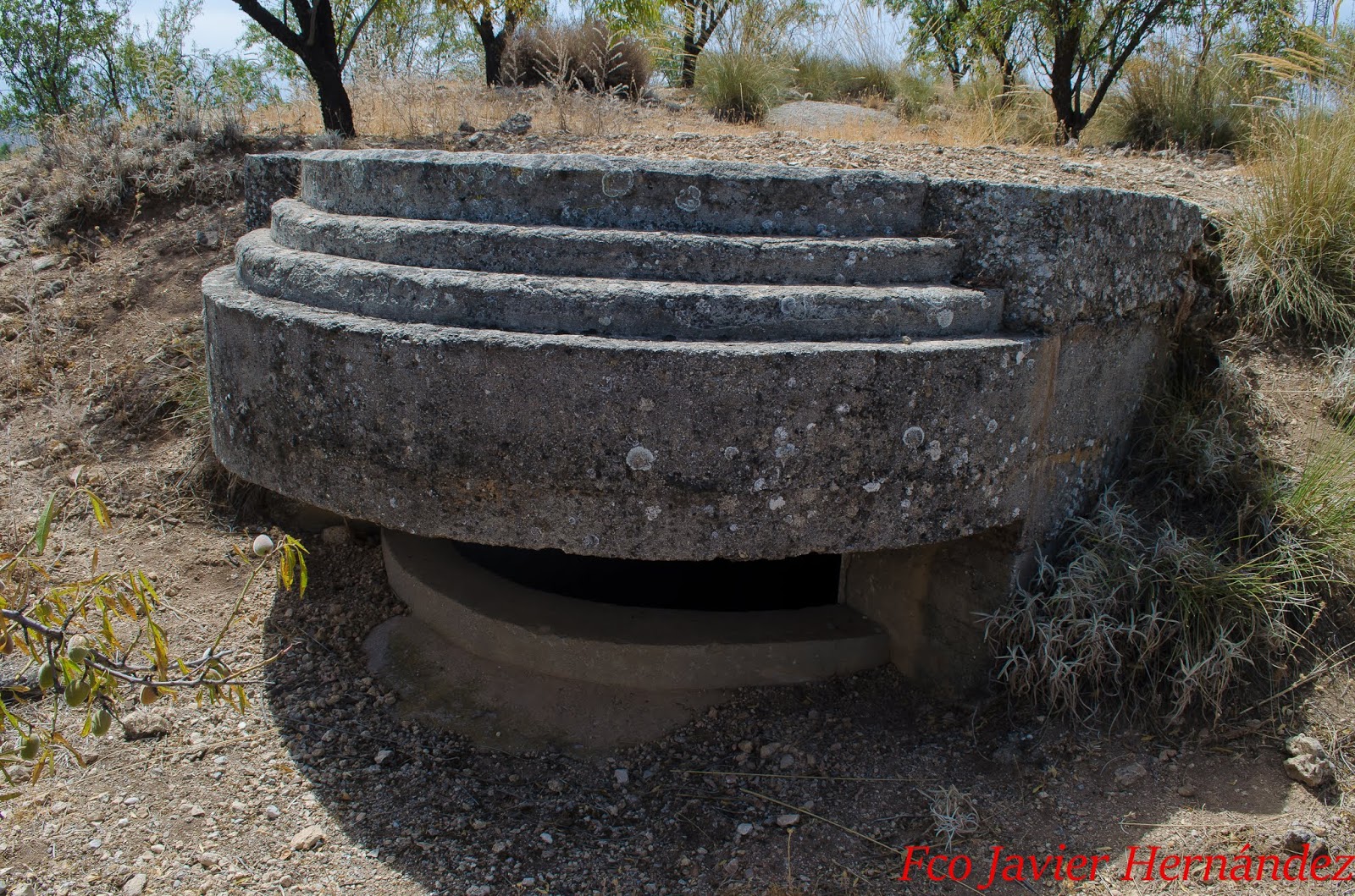 Lugares de Granada con encanto. : Trincheras de la Guerra Civil. Calicasas.