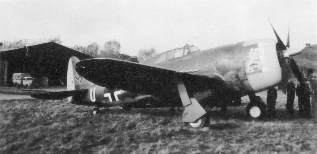 Airplanes in the skies + FAF history: Kampfgeschwader 200 (KG 200)