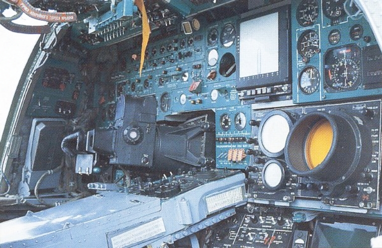 SI VIS PACEM, PARA BELLUM: Il Tupolev Tu-22 (Туполев Ту-22, nome in ...