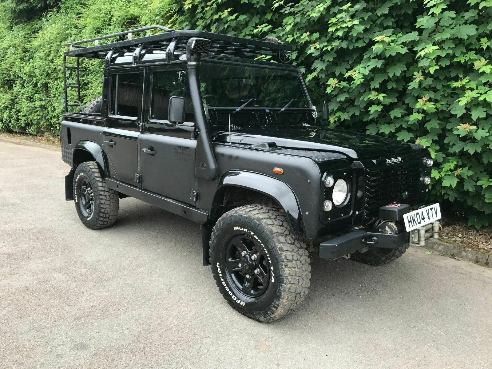 Landrover Defender: 04 Registration Year Land Rover Defender Double Cab ...