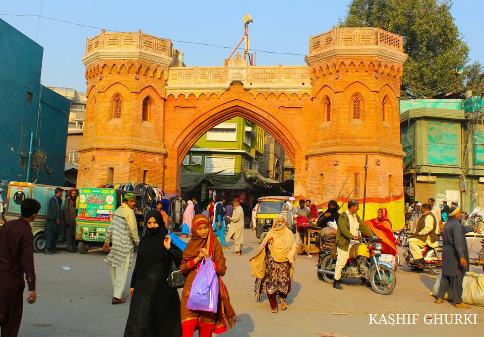KASHIF GHURKI: Haram Gate of Multan.
