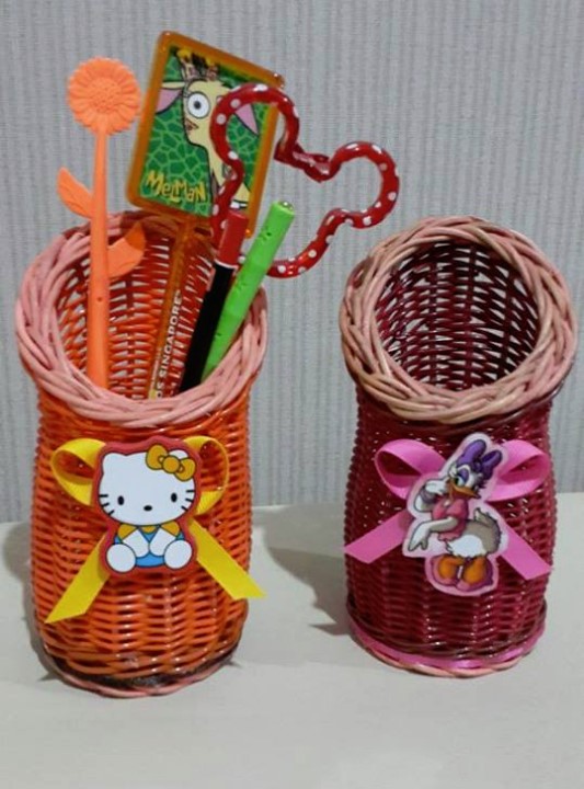 Contoh Kreasi Kerajinan Tangan Rotan Unik dan Bermanfaat