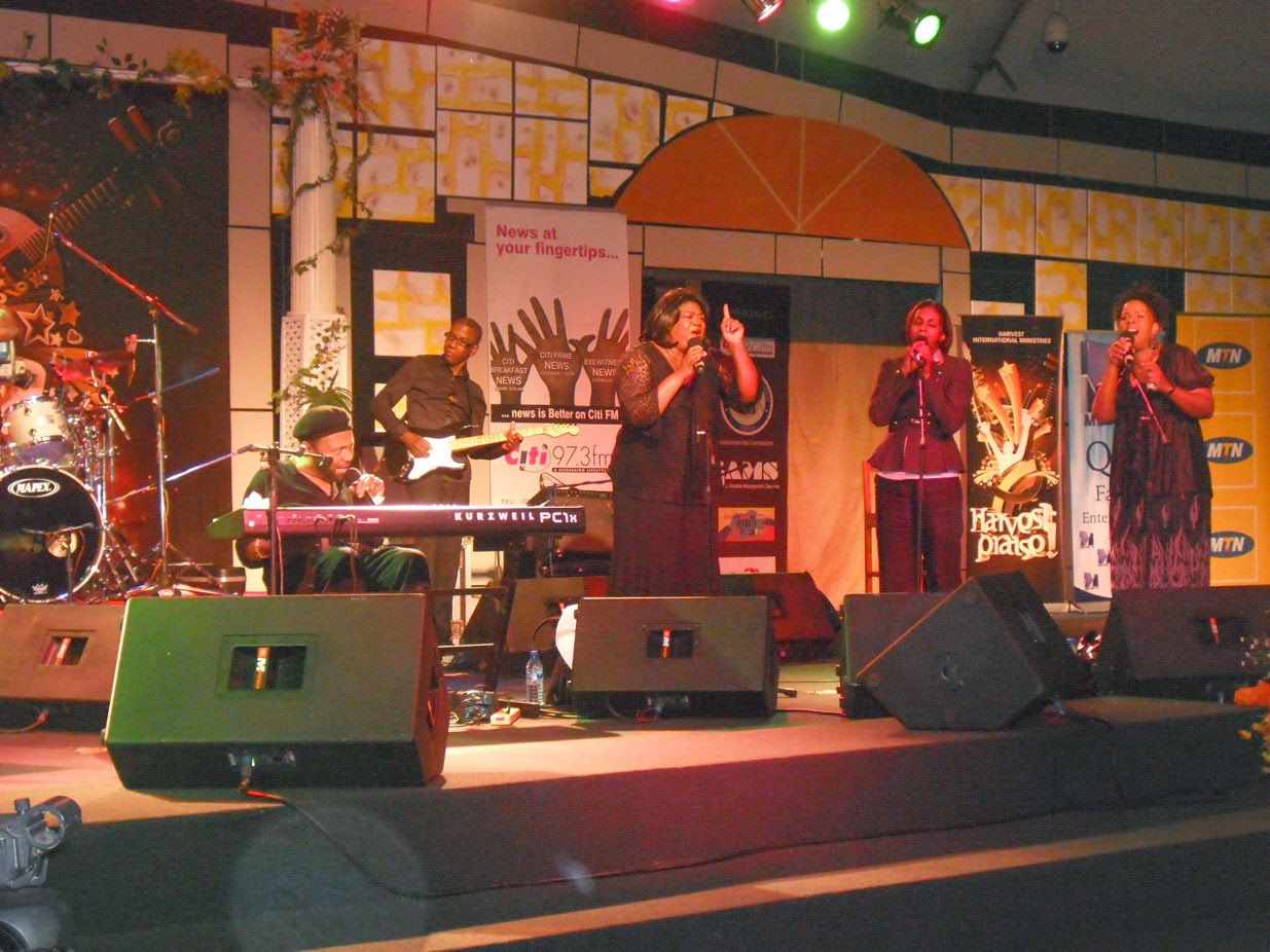 Just Entertainment: Iconic gospel singer Andraé Crouch dies at 72