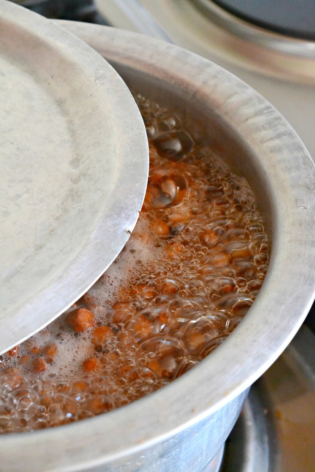 Beans in coconut milk recipe (Maharagwe ya nazi)