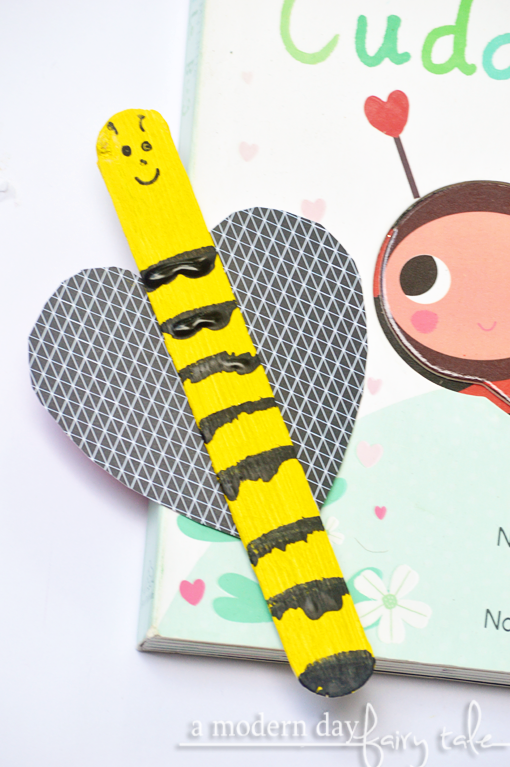 You're My Little Cuddle Bug {A Book Review, Kids Craft + Giveaway} — A ...