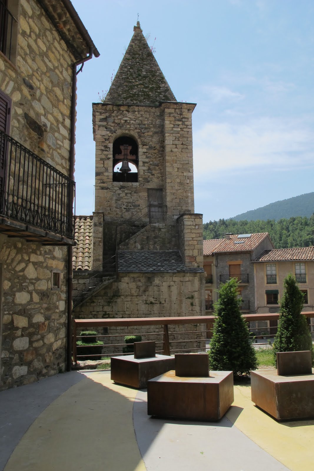 enfoques: llanars, camprodon, tour