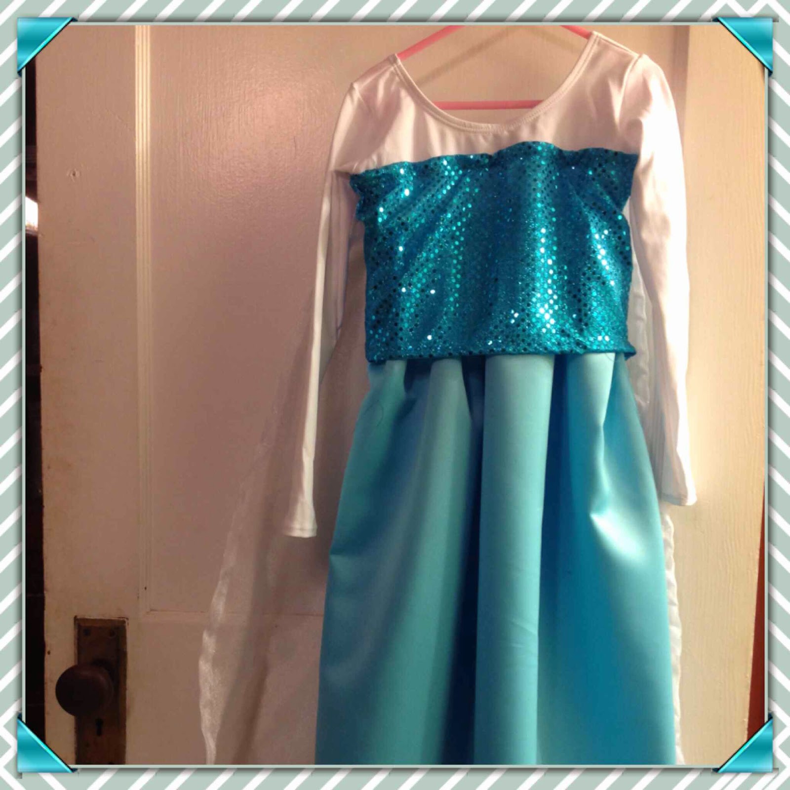 Chickattude: Elsa Dress Tutorial