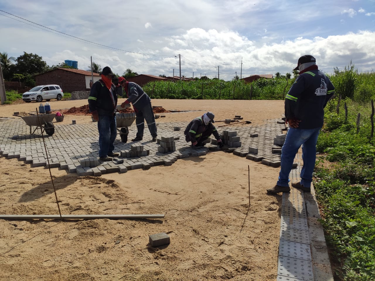 .: Infraestrutura: Executivo prossegue obra de edificação de logradouro ...