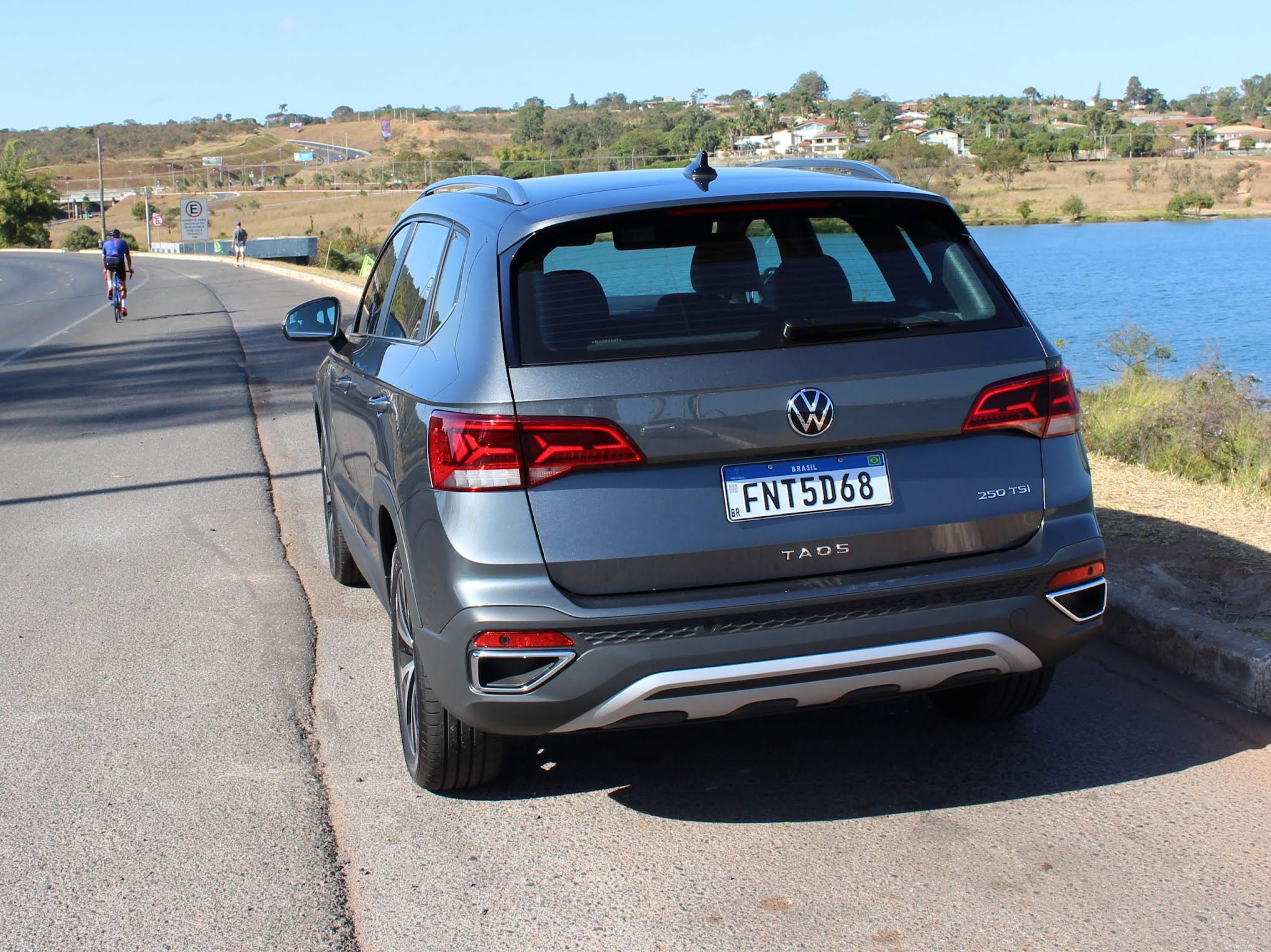 Volkswagen Taos 250 TSI Highline: vídeo avaliação