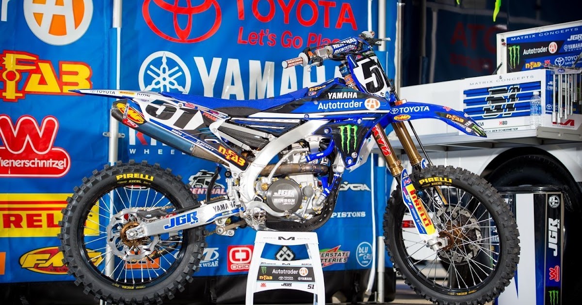 Revamp Looks of Your Motorbike with YZ 250 2017 Bike Graphic Kit ...