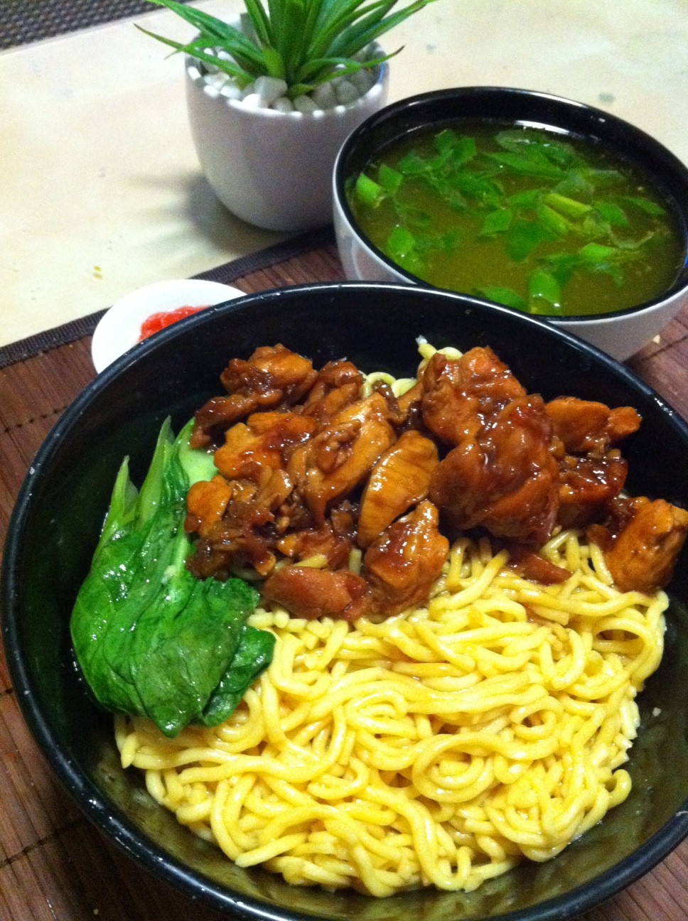 Dishing Up The World: Bakmi Ayam