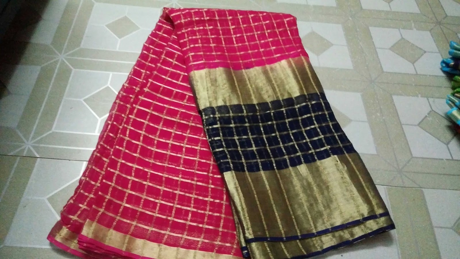 2D small check pure georgette Saree | Buy Online Georgette Saree