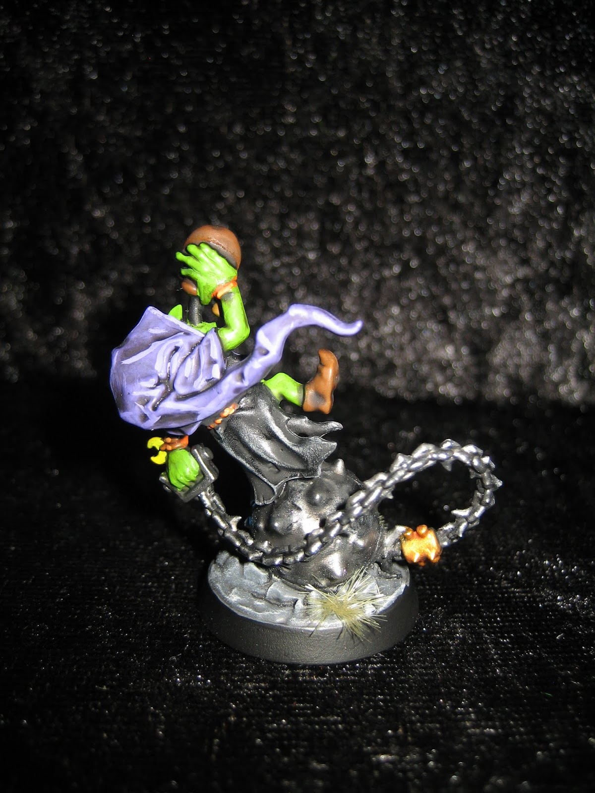 Making miniatures with Mario: Moon-Clan : Night-Goblins : Gloomspite ...