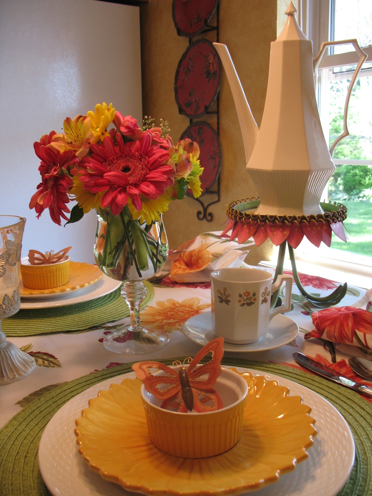 Miss Bloomers : Monarch Spring Tea Table