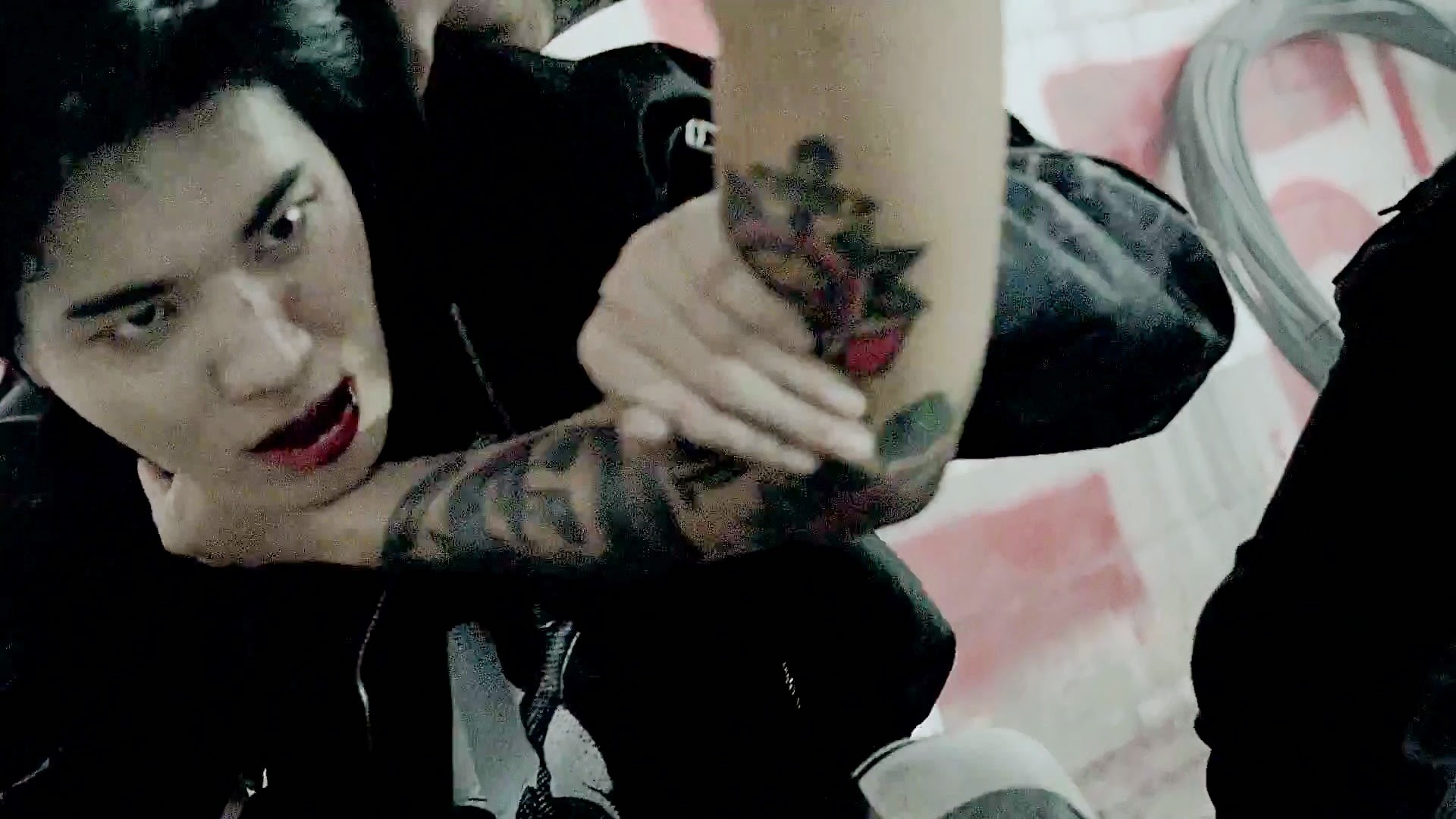 Infinite: "Back" MV από το Repackage του Season 2 | I say myeolchi // k ...