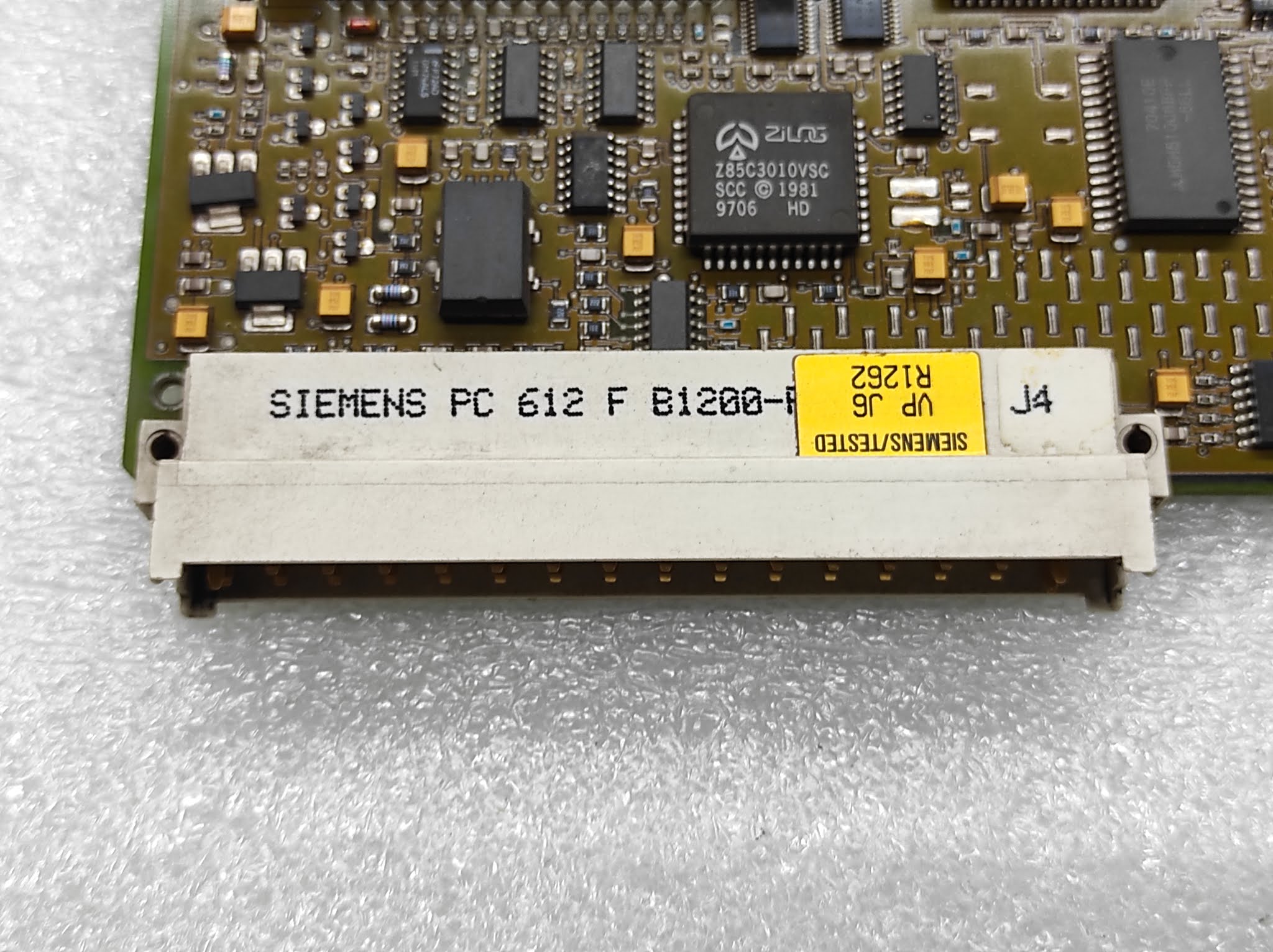 SIEMENS CPU 928B CENTRAL PROCESSING UNIT 6ES5928-3UB21