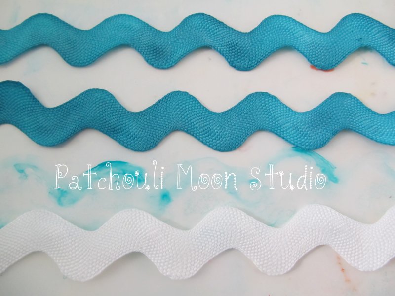 Patchouli Moon Studio: Painted Rick Rack
