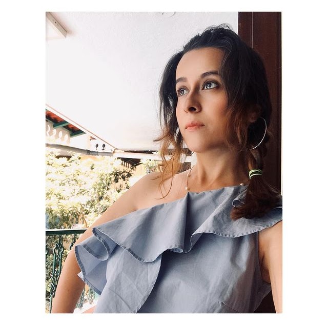 Sarah Hashmi Wiki Biography, Web Series, Movies, Photos Age, Height and ...