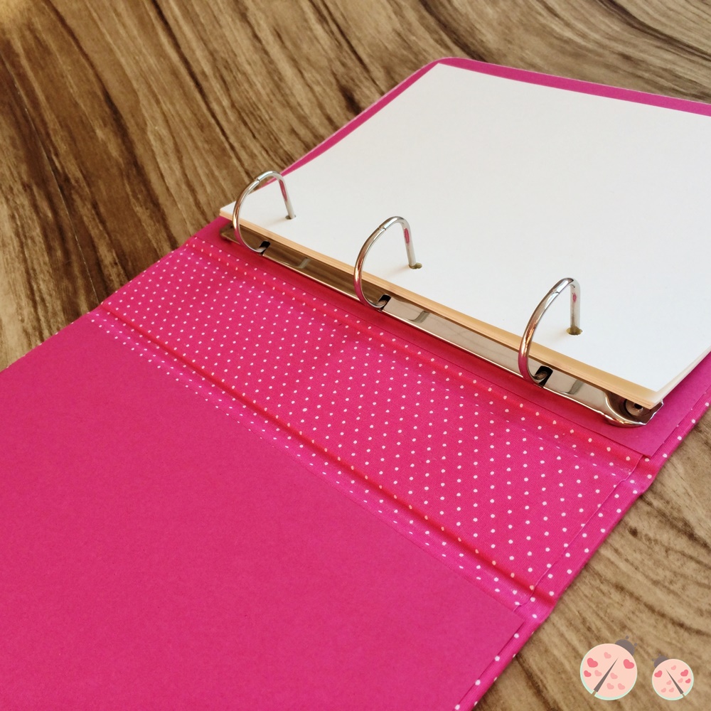 Livros da Joaninha: Fichário - Love