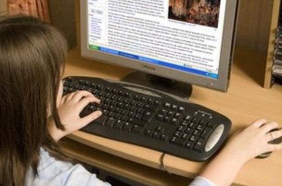 Posisi Perangkat Komputer yang Baik dan Benar ~ TIK Kelas 9 SMPN 15 Bandung