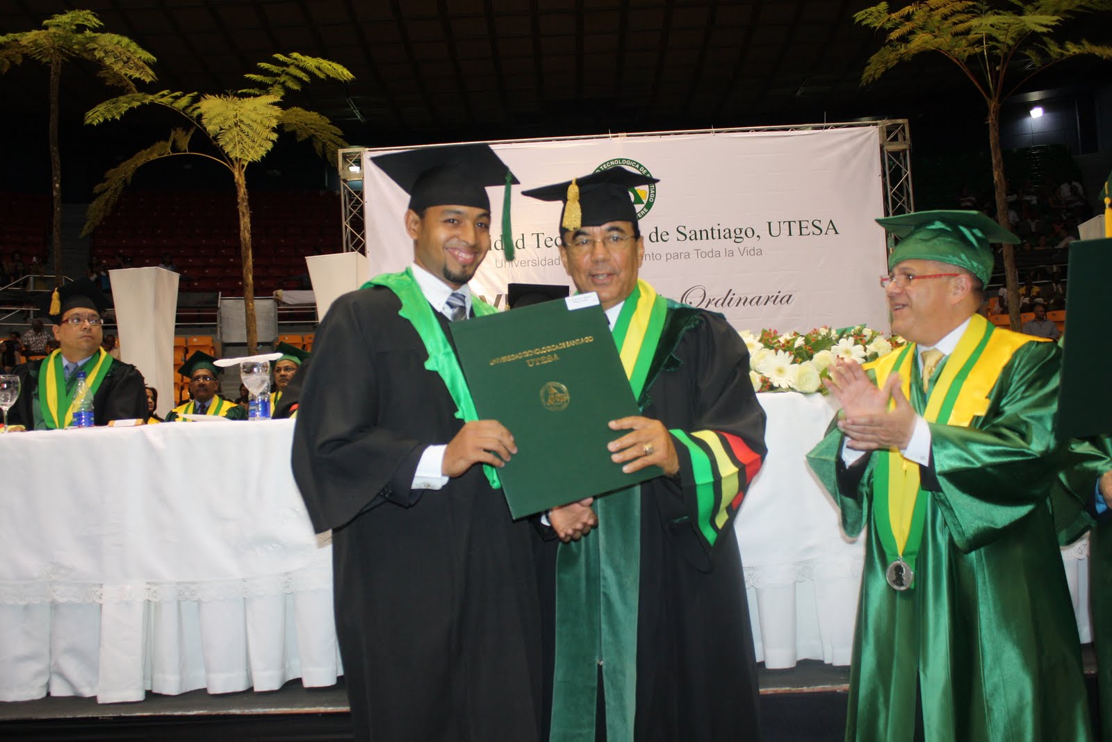 Desarrollo Profesoral - UTESA: UTESA gradúa 668 profesionales