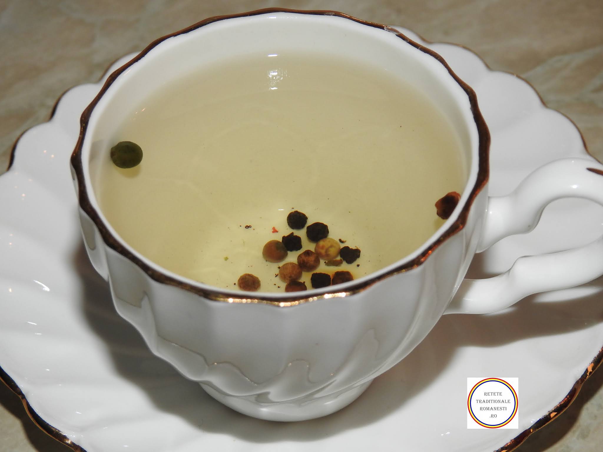 Tuica fiarta reteta | Retetetraditionaleromanesti.ro