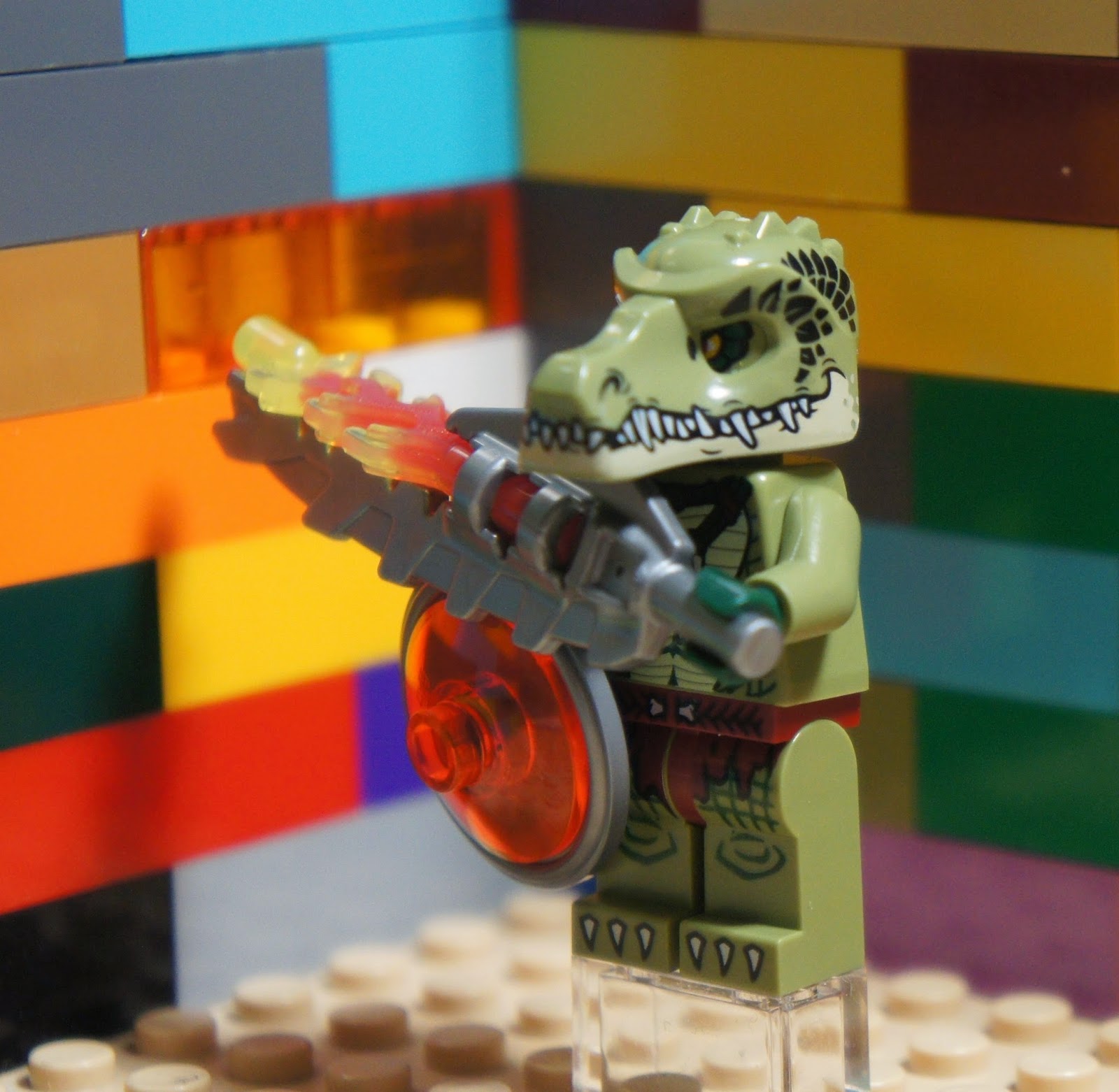 LEGO LOC122 CROCODILE WARRIOR #1 Minifigure Croco Tribe Legends of ...