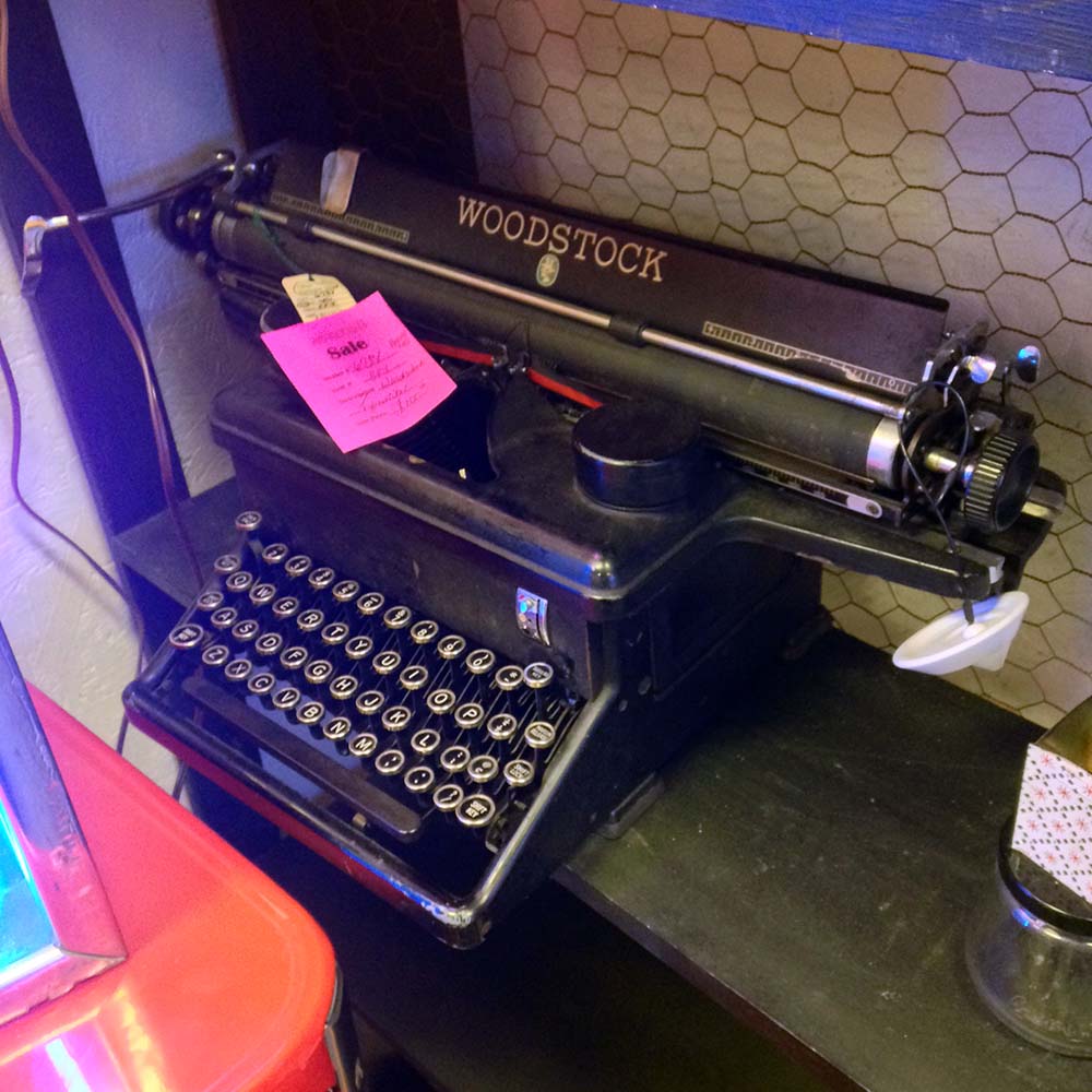 2017’s first typewriter safari and guessing game/ /THE TYPEWRITER ...