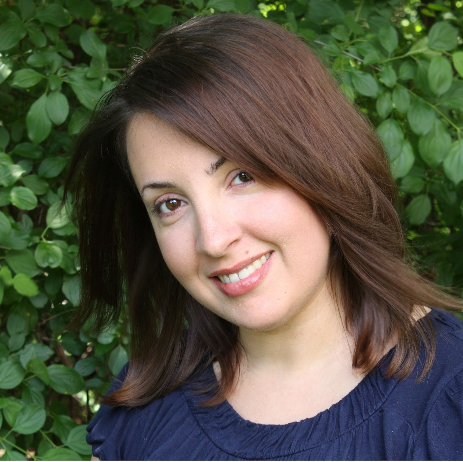 What I'm Reading: Interview: Victoria James along with Holly & Quinn (A ...