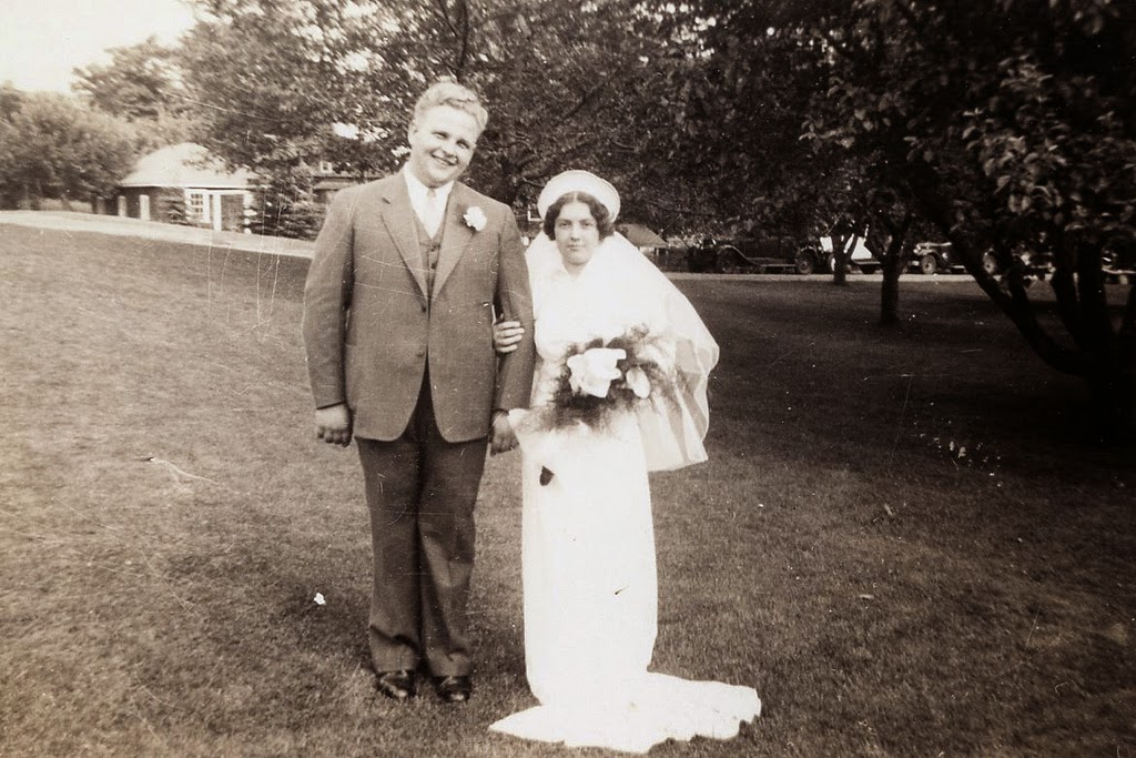 Granite in My Blood: Sentimental Sunday: Betty and Gene Dunbar