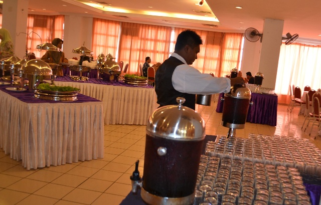 DLIZA CATERER: Majlis Perkahwinan Anak Perempuan Tn Hj Abd Razak / Pn ...