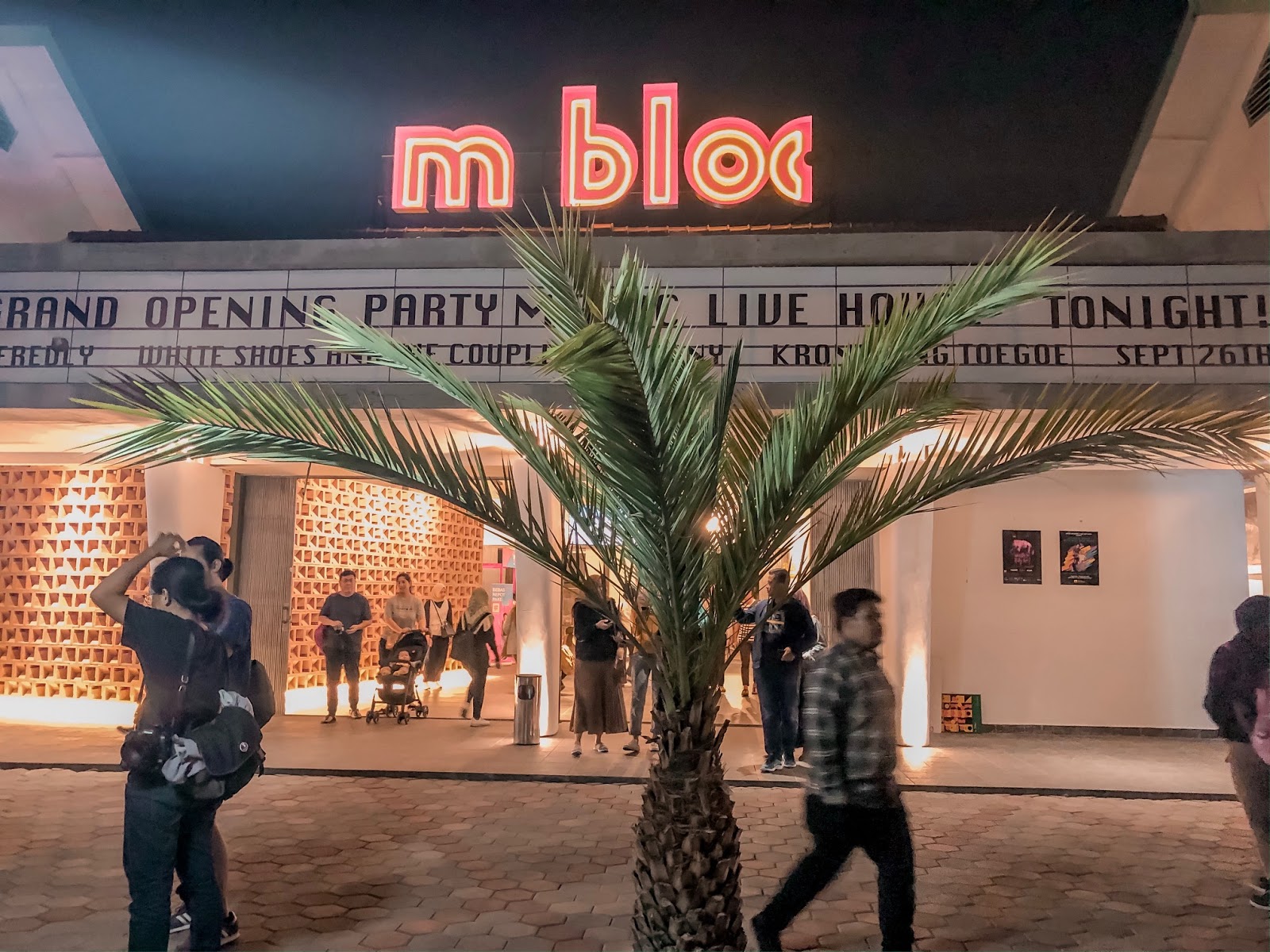 Weekend Getaway - M Bloc Space, Tempat Santai Hits baru di Jakarta ...