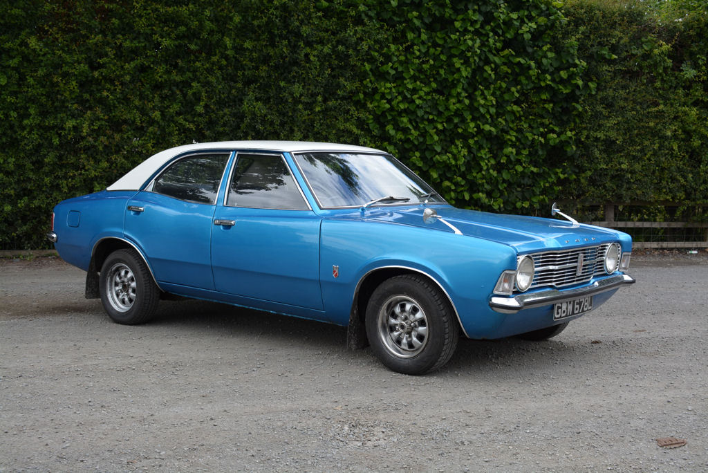 Avengers in Time: 1971, Cars: Ford Cortina Mk III (TC)