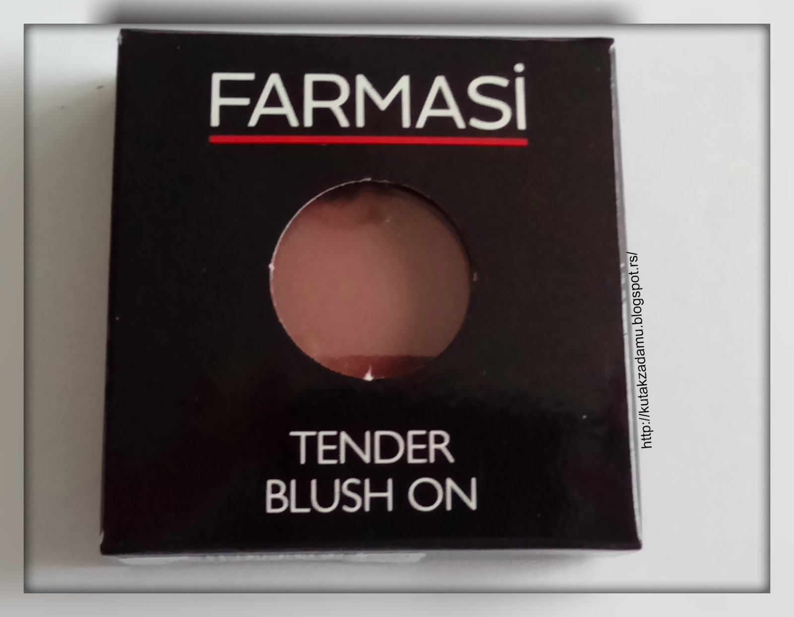 Kutak za Damu.: TENDER BLUSH ON! FARMASI MAT RUMENILO br.14,