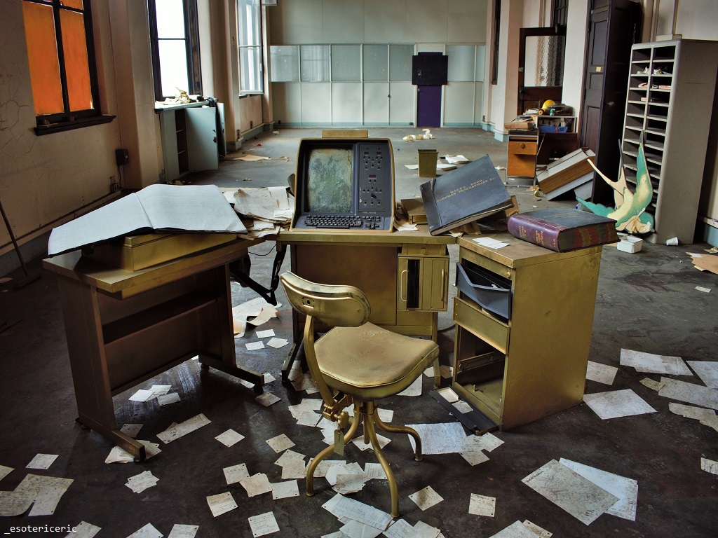 Esoteric Eric: In Accordance with Ordinance : Vickers Building ...