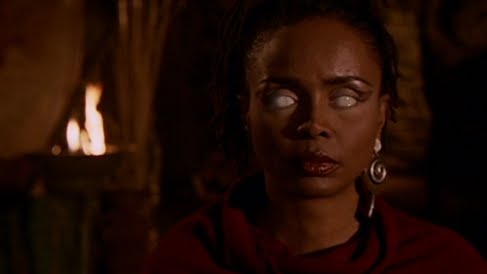 I fucking love The Seer - she's such a bad ass! : r/charmed