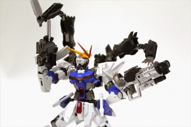 Custom Build: 1/100 Gundam Astray Out Frame D