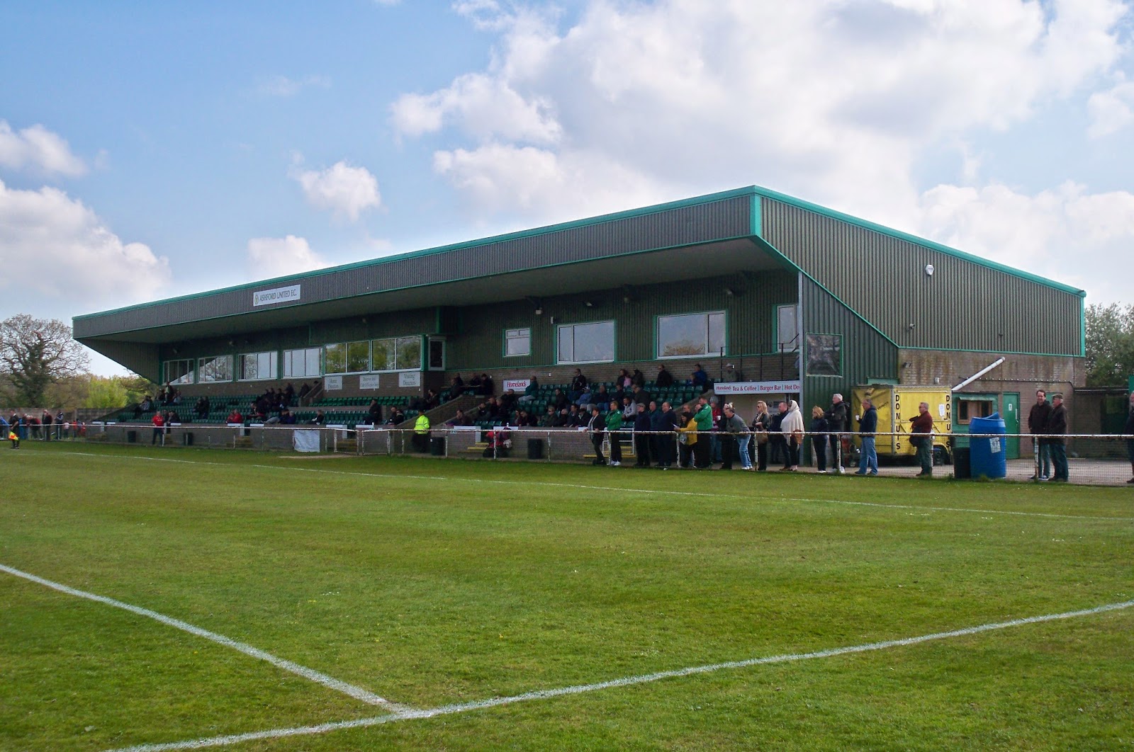 Football Grounds visited by Richard Bysouth: Ashford United FC