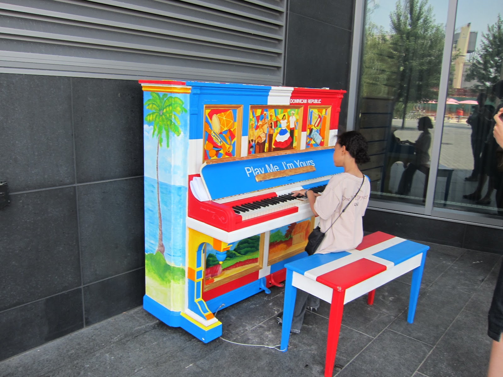 Josh's Blog.: Day 5 of My Street Piano Search