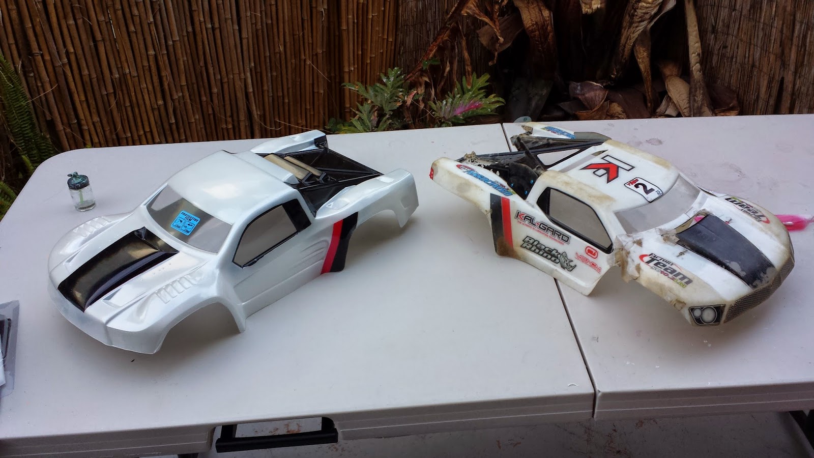 Matthew Garcia's RC Racing Blog: Painting Pro-Line Flo-Tek Lexan Short ...
