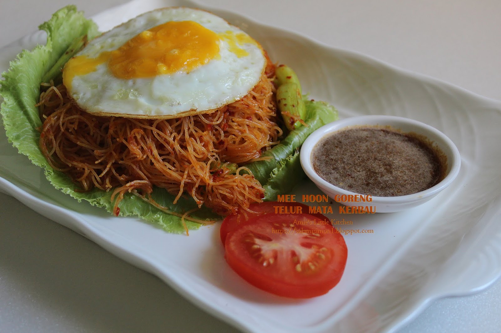Mee Hoon Goreng Telur Mata Kerbau & Kicap Lada - Amie's Little Kitchen