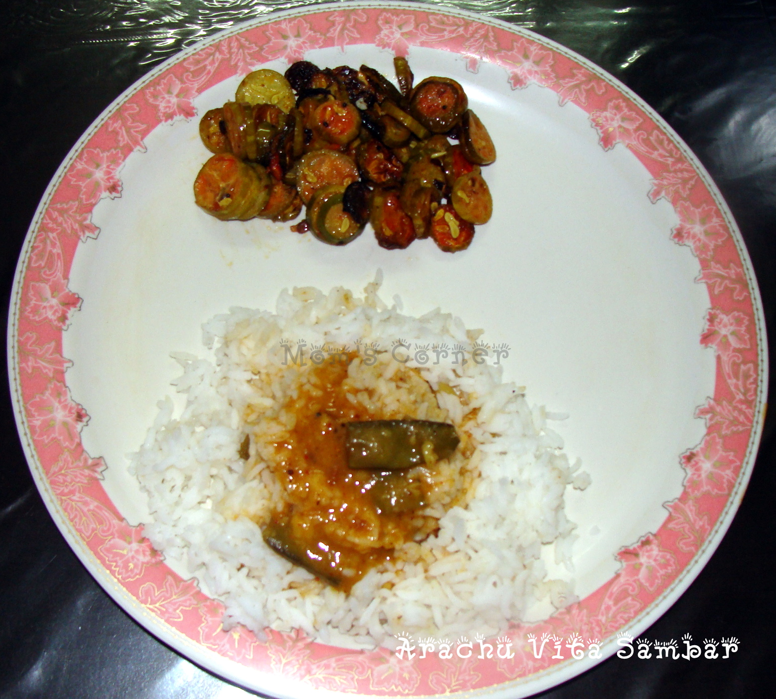 Mom's Corner: Arachu Vita Sambar