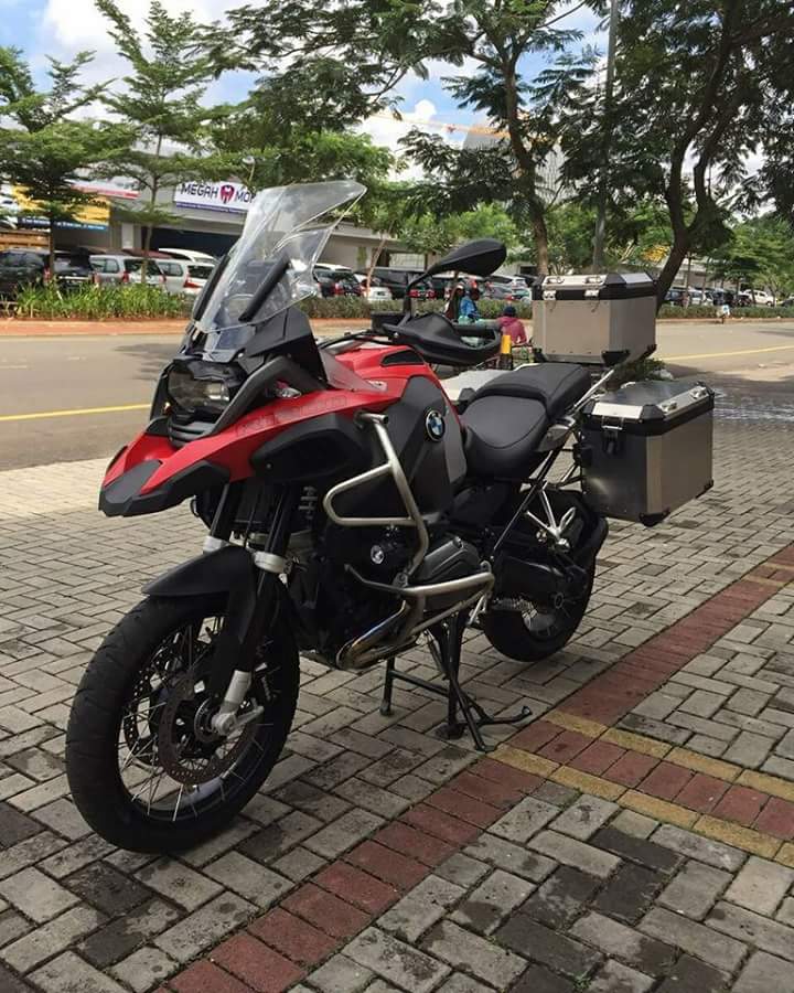 Jual Motor Gede Petualang BMW GS K51 2016 - LAPAK MOBIL DAN MOTOR BEKAS