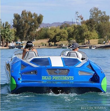 BoatParadise: 2016 Ultra 28 Shadow Deck