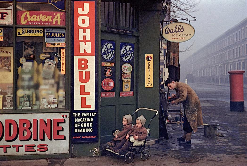 Daily Life in the 1950s Through 32 Beautiful Color Pictures ~ Vintage ...