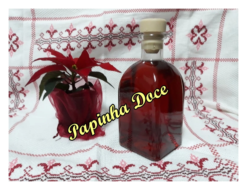 Papinha Doce: Licor de Groselha 🍷